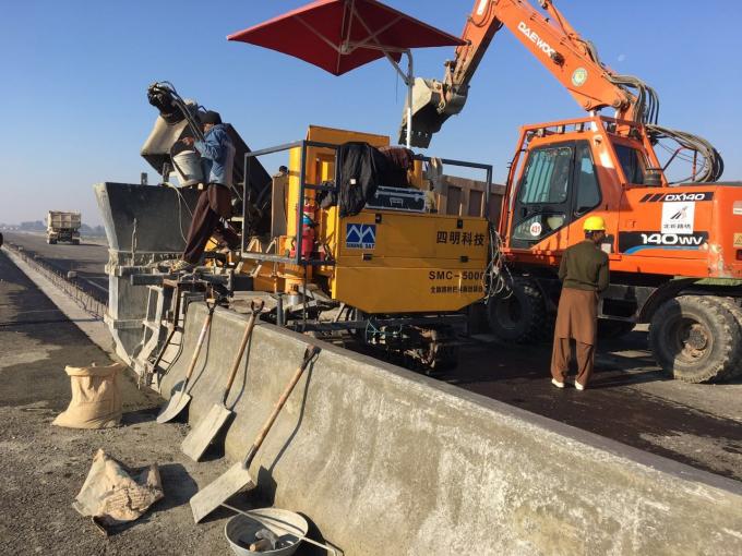 2.5m Wide Concrete Slip Form Paver SMC-5000 Concrete Slip Form Machine